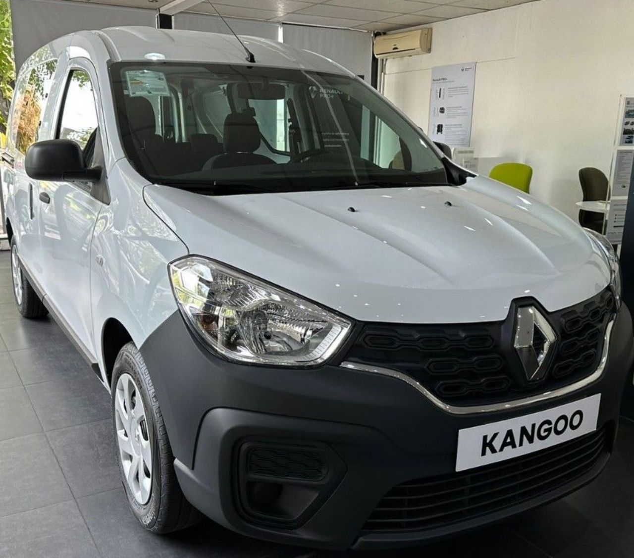 Renault Kangoo Nueva En Mendoza Deruedas