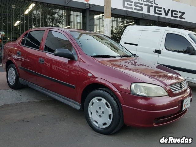 Chevrolet Astra Usado en Mendoza, deRuedas Chevrolet Astra Usado en Mendoza, deRuedas